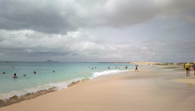 Santa Maria Water Temperature: Forecasts & current water temp